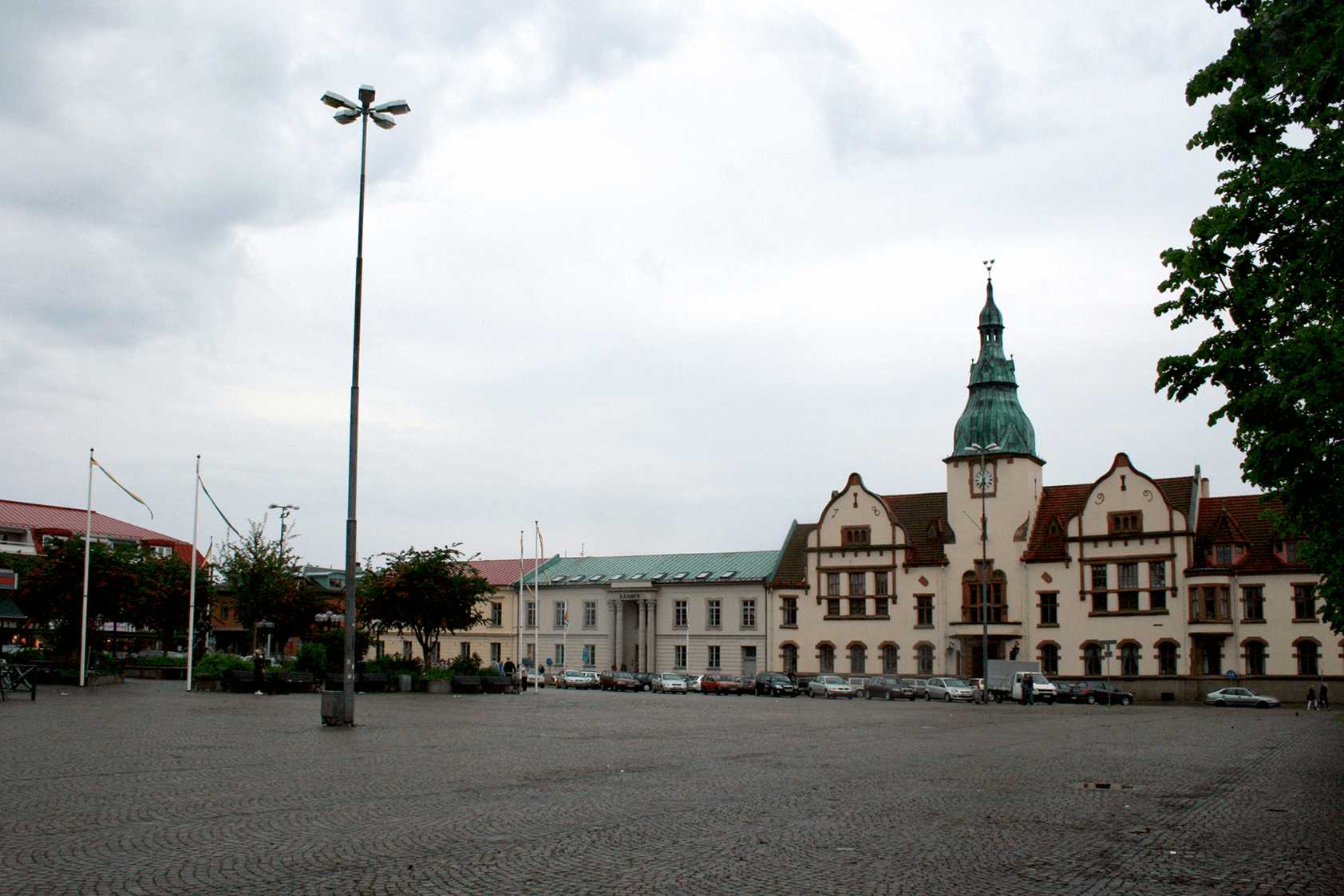 Begravningsbyrå Karlshamn - Gratis rådgivning - Ring nu - Fenix begravning