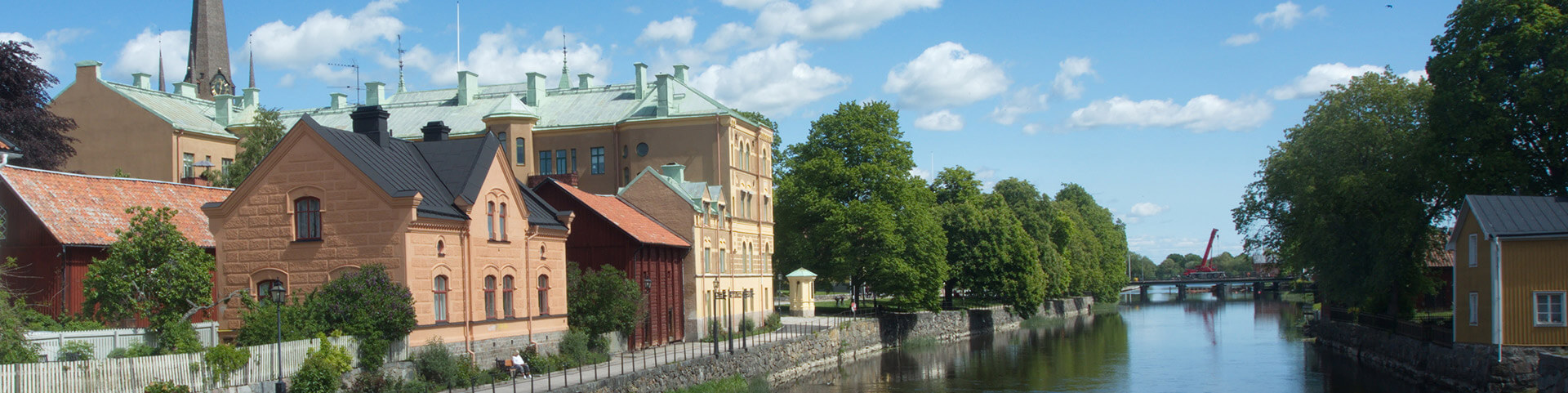 Begravningsbyrå Arboga - Gratis rådgivning - Ring nu - Fenix begravning